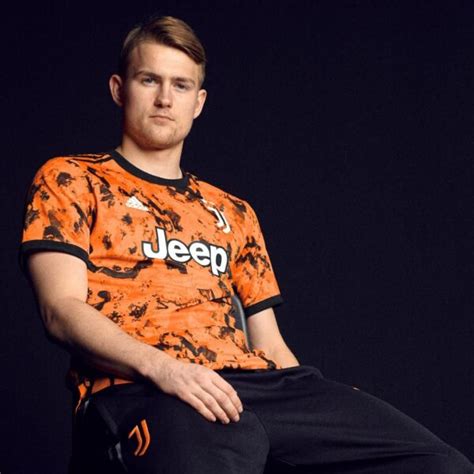 Tercera Camiseta Adidas De La Juventus