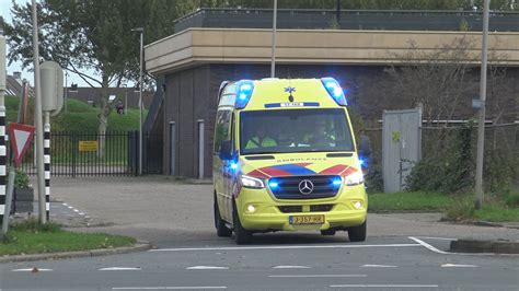 Luchthoorn Orgaandonatie Brandweer Ambulances Met Spoed Naar En