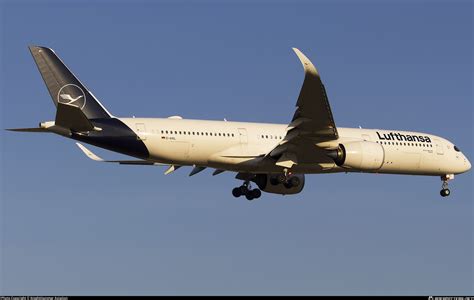 D AIXL Lufthansa Airbus A350 941 Photo By KnightHammer Aviation ID