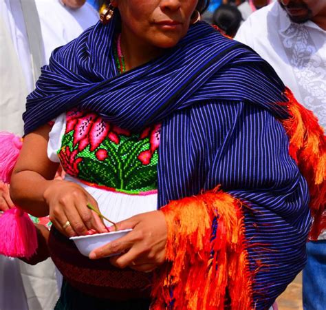 Empuntadoras De Rebozos Mujeres Con Arte En Las Manos