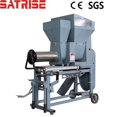 Satrise Oyster Mushroom Substrate And Spawn Layered Bagging Machine