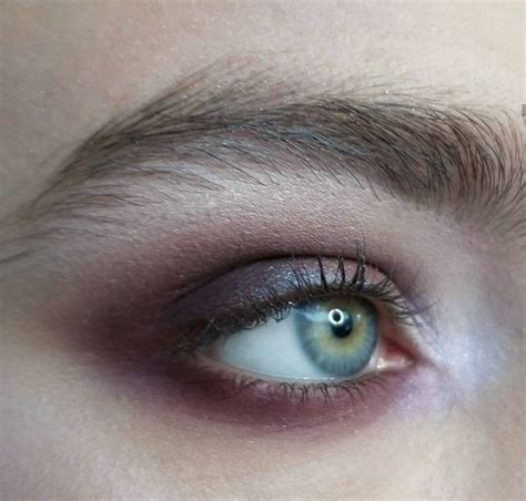 Pin By Lemon Zesst On Eyes Instagram Posts Makeup Instagram