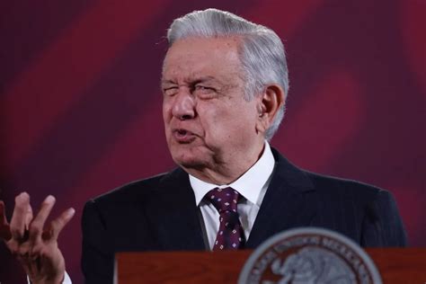 López Obrador tacha de cónclave de la derecha a la FIL CURADAS
