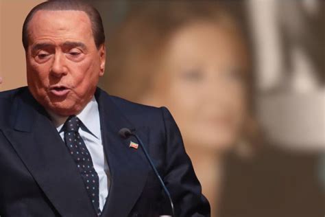 Conoscete La Prima Moglie Di Berlusconi Chi Carla Elvira Lucia Dall