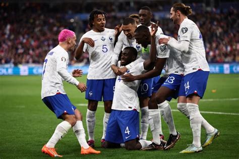 Mbapp E Griezmann Brilham E Fran A Goleia Holanda Nas Eliminat Rias