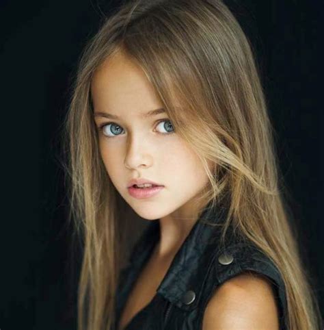 A 9 Ans Kristina Pimenova La Plus Belle Petite Fille Du Monde