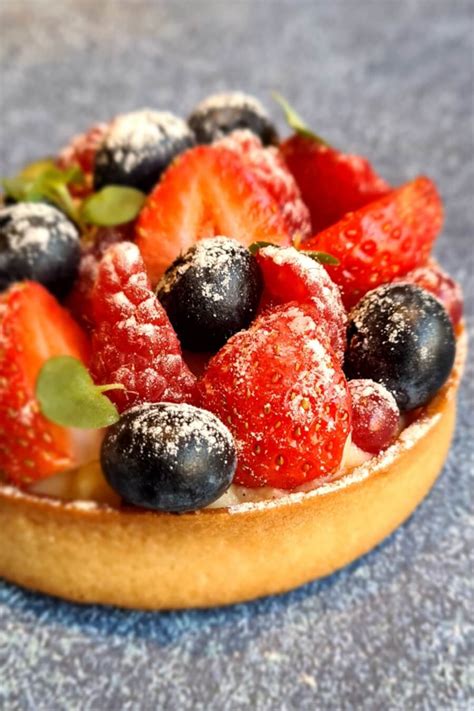 Tarte Fruits Rouges Dalloyau Paris