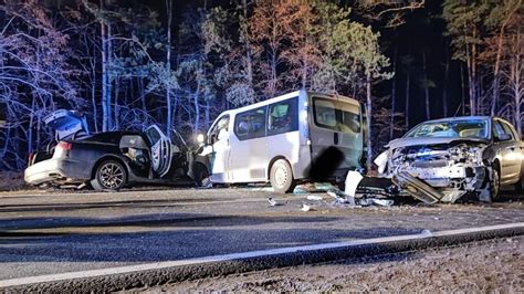 Deniski Wypadek śmiertelny i wiele osób rannych na DK 19 na trasie