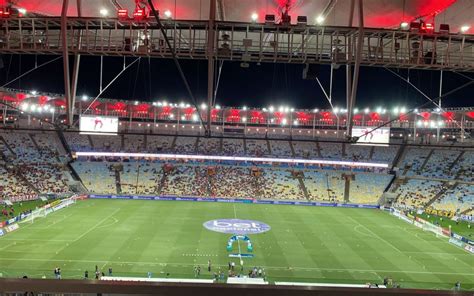 Flamengo e Vasco solicitam atraso de 15 minutos no clássico por