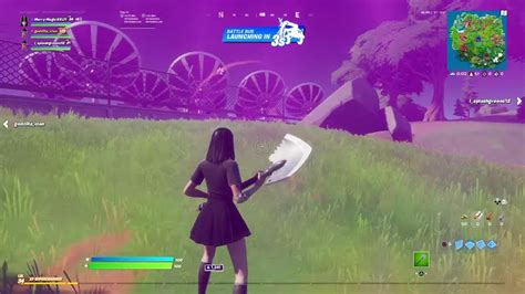 Playing Fortnite Late Game Arena Youtube