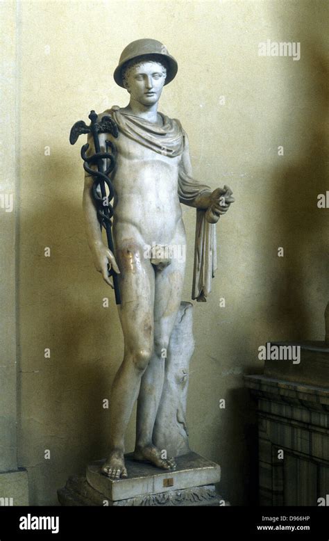 Hermes dios griego mercurio en el panteón romano mensajero de los
