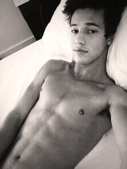 Cameron Dallas Dick