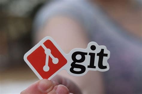 a brief overview of how git works shecancode