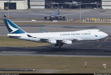 B LIE Cathay Pacific Boeing 747 467ERF Photo By Luo Chun Hui ID