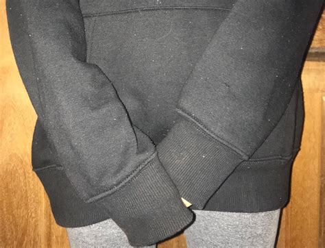 Adolescente grava próprio estupro após ser abusada por seis anos no