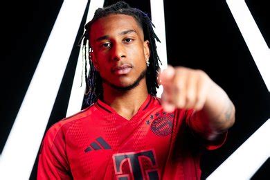 Mercato Le Bayern Frappe Fort Avec Olise Officiel Football