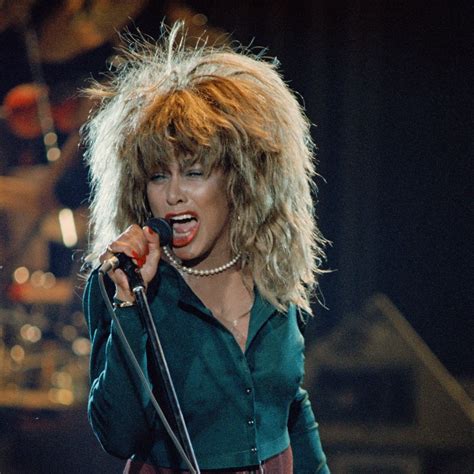 Cântăreața Tina Turner a murit la vârsta de 83 de ani NapocaNews