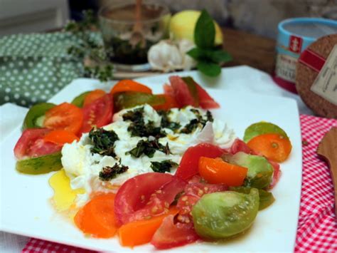 Salade tomate et mozzarella de Yotam Ottolenghi salade caprese marinée