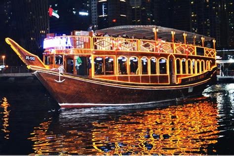 Marina Dinner Cruise Explore Dubai Marina On A Dhow