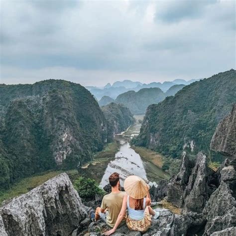 Full Day Trip Visit Hoa Lu Tam Coc Mua Cave From Hanoi