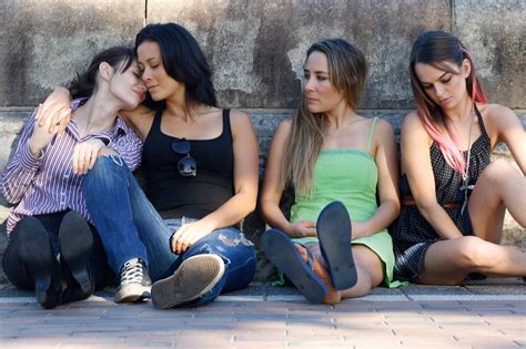 Lesbienne et sexy la nouvelle web série made in Australie Jeanne