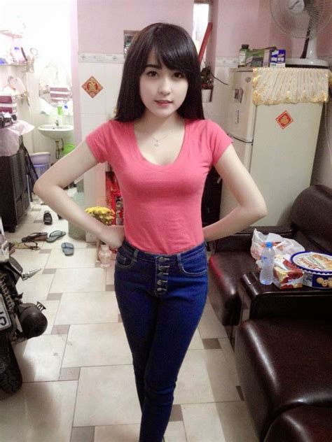 Gái Việt Xinh Khoe Ngực Khủng Hàng Ngon Chất Lượng Cao ~ Kênh Thông Tin Giải Trí Cho Di động