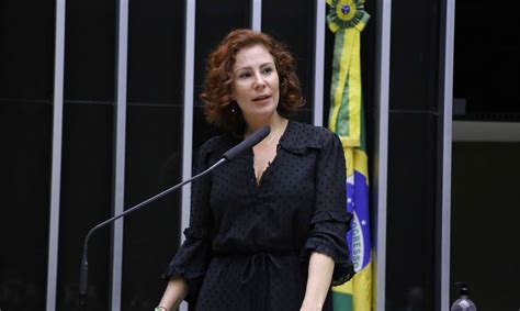 Maioria do STF vota para tornar Zambelli ré por porte ilegal de armas