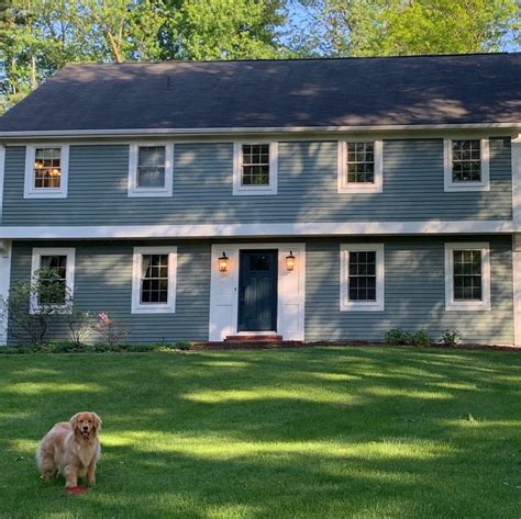 Sherwin Williams Retreat Green Paint Color Interiors By Color Green