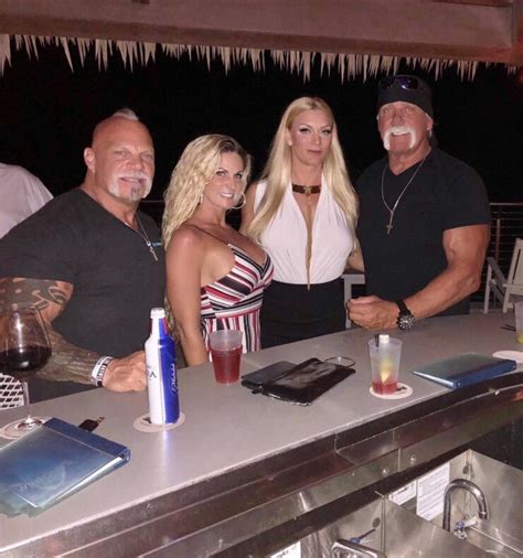 Meet The Stunning Wife Of WWE Legend Hulk Hogan