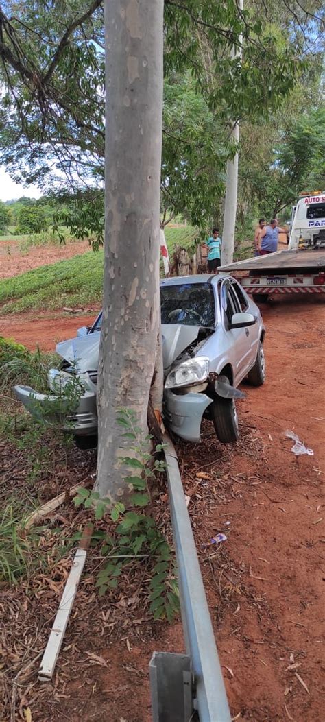Idoso morre e três pessoas ficam feridas em acidente em Altônia Norte