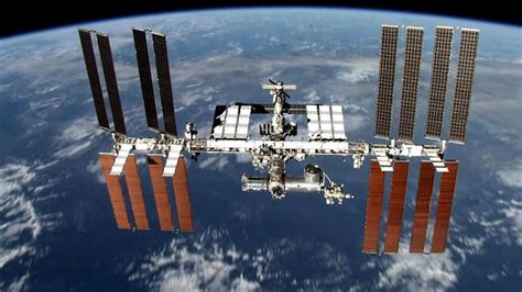 NASA anuncia que Estación Espacial Internacional recibirá turistas