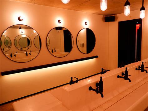 Toilettes publiques à New York NewYorkCity fr