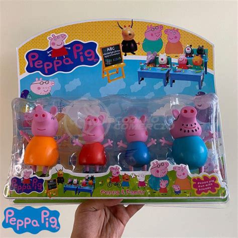 Kit Infantil 4 Bonecos Familia Peppa Pig Submarino