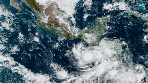 El ciclón Pilar barre parte de Centroamérica y deja al menos 11 muertos