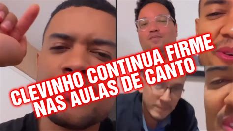 De Nos Story Hoje Foi Ma S Um Dia De Aula De Canto Para Clevinho
