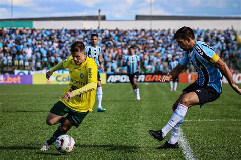 Como assistir Ypiranga x Grêmio AO VIVO pela semifinal do Gauchão 2023