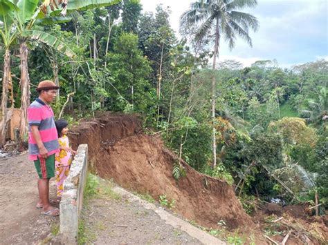 BPBD Tangerang Petakan Empat Wilayah Rawan Tanah Longsor Republika Online
