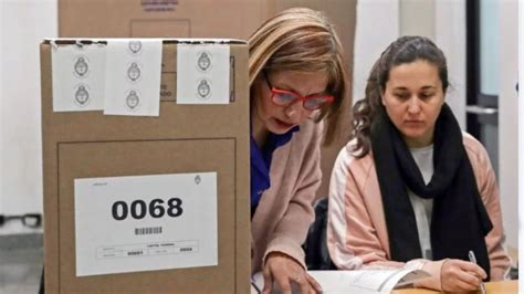 Qué pasa si el presidente de mesa no se presenta en el centro de votación