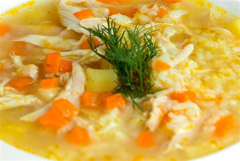 Como Hacer Caldo De Pollo Con Arroz Un Plato Muy Completo