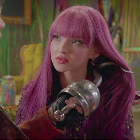 Disney Descendants Mal Decendants Dove Cameron
