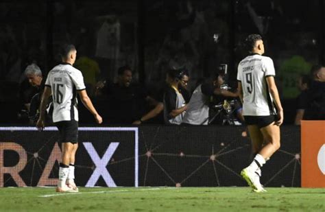 An Lise Botafogo Desmorona E P E A Lideran A Do Brasileir O Em Risco