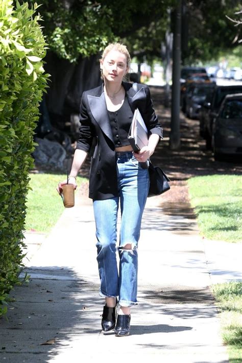 Amber Heard Braless And Topless Collection 32 Pics The Fappening