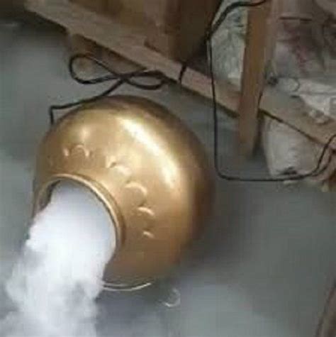 Golden Dry Ice Fog Matka At Best Price In Delhi Vedika Trading