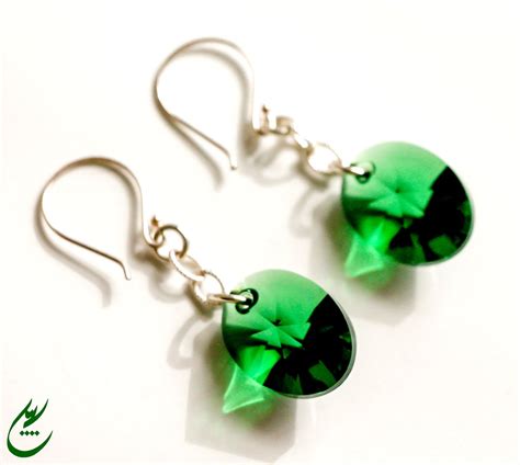 Grüne Ohrringe dunkelmoosgrüne ovale Swarovski Kristall Ohrringe