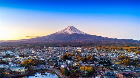 Premium Photo Fuji Mountain And Kawaguchiko Lake At Sunset