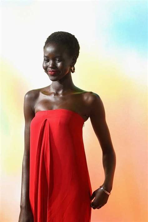 Who is Adut Akech and what are some stunning photos of her Quora в