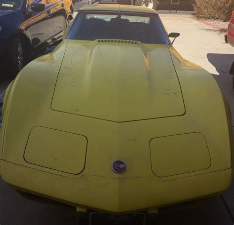 1976 Chevrolet Corvette Stingray Coupe 2 Door Bright Yellow Collectors