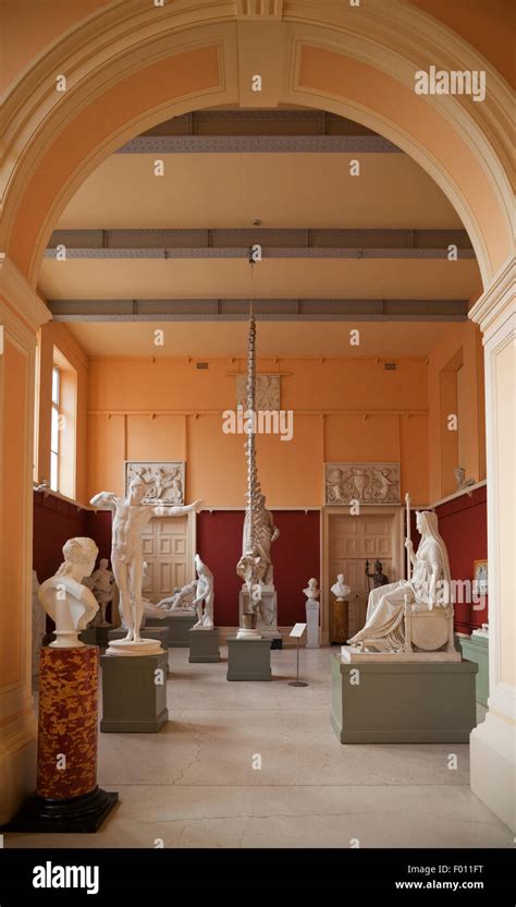 La galería de esculturas en la Galería de Arte Crawford ubicado en la