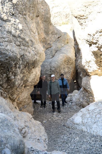 Fırat Nehri nin saklı kanyonları göz kamaştırıyor