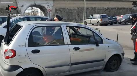 Auto Rubate E Vendute A Pezzi Coinvolti Padre E Figlio Di Torre